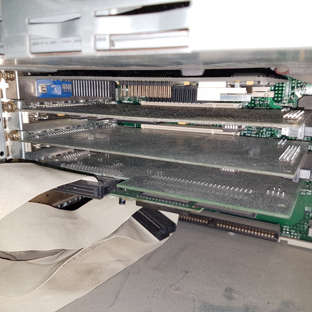 Mostly FreeBSD UNIX and sprinkles of Linux